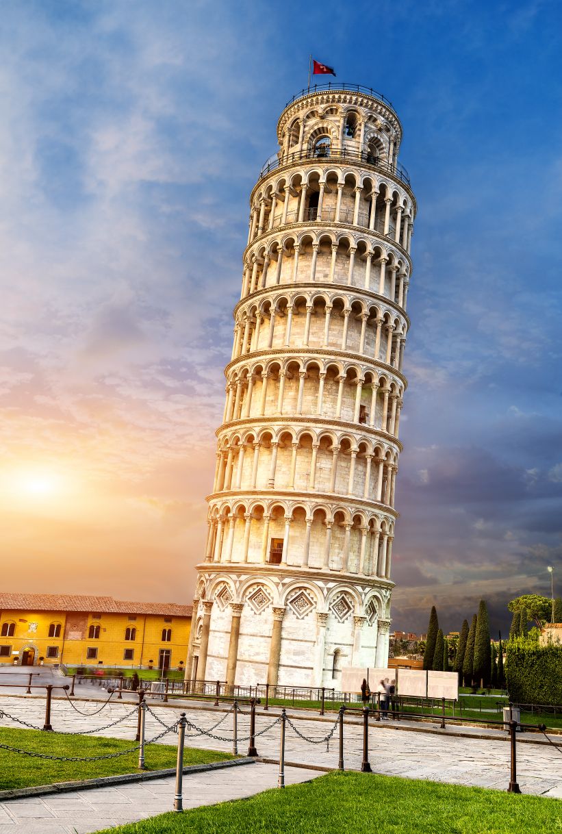  10 Most Famous Man Made Structures Ever Her Beauty