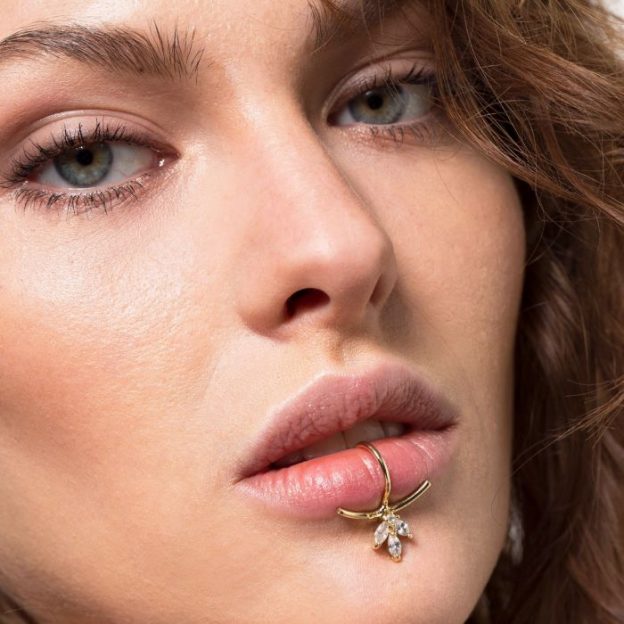 ≡ Lip Jewelry Is The New, Hot Trend That's Better Than Makeup 》 Her Beauty