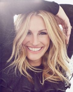 ≡ 12 Tips on How to Look 30 Years Old When You’re 50 Years Old 》 Her Beauty