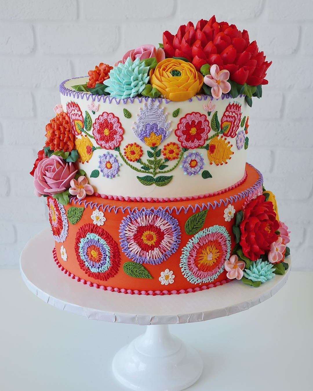 ≡ Embroidery Cakes by Leslie Vigil Will Bring You joy 》 Her Beauty