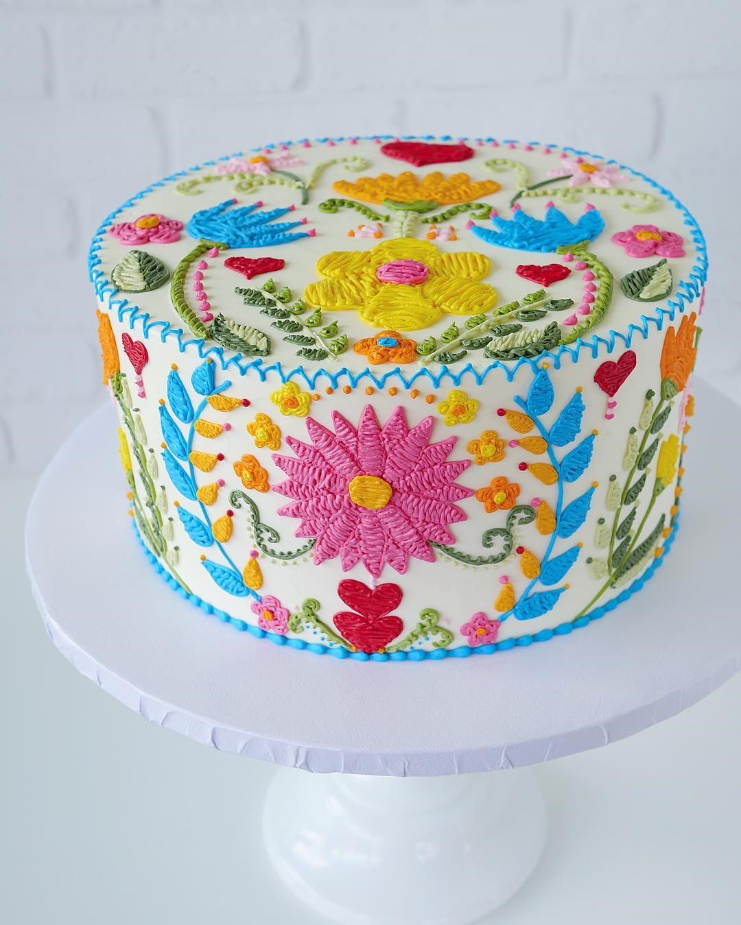 ≡ Embroidery Cakes by Leslie Vigil Will Bring You joy 》 Her Beauty