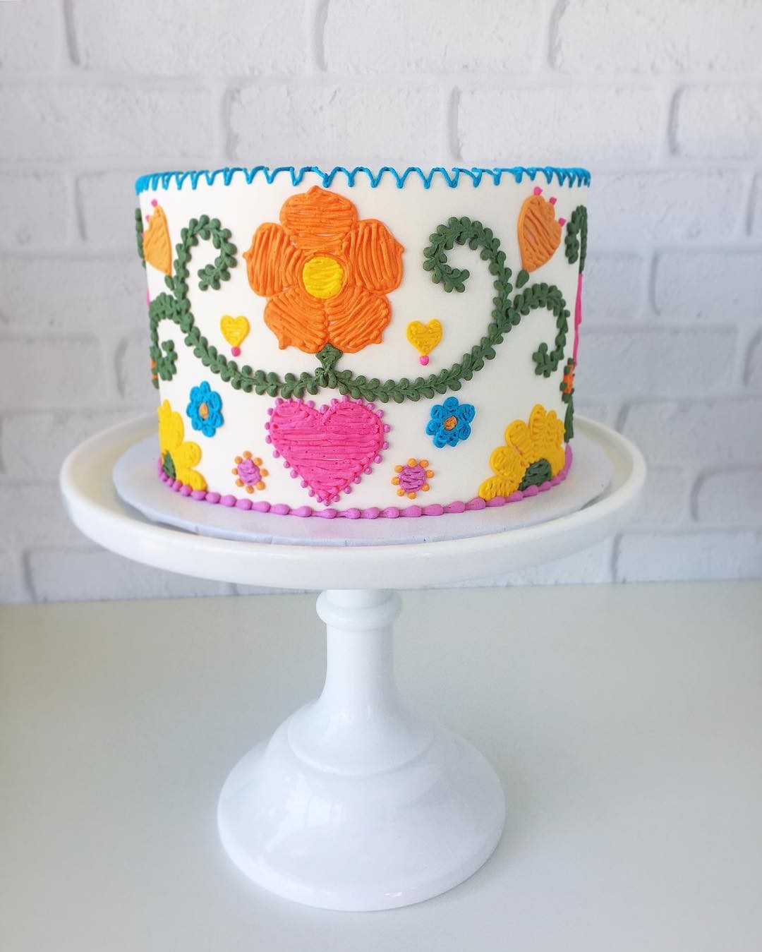 ≡ Embroidery Cakes by Leslie Vigil Will Bring You joy 》 Her Beauty