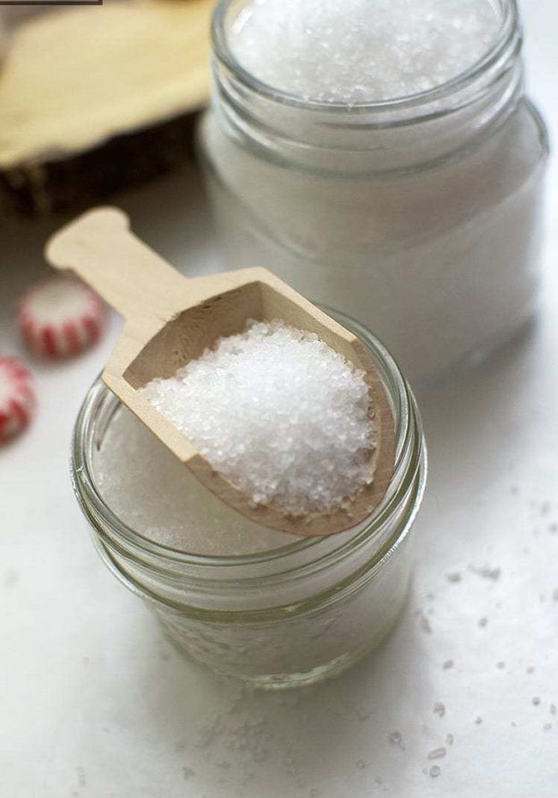≡ 10 DIY Homemade Sea Salt Scrubs Recipes 》 Her Beauty