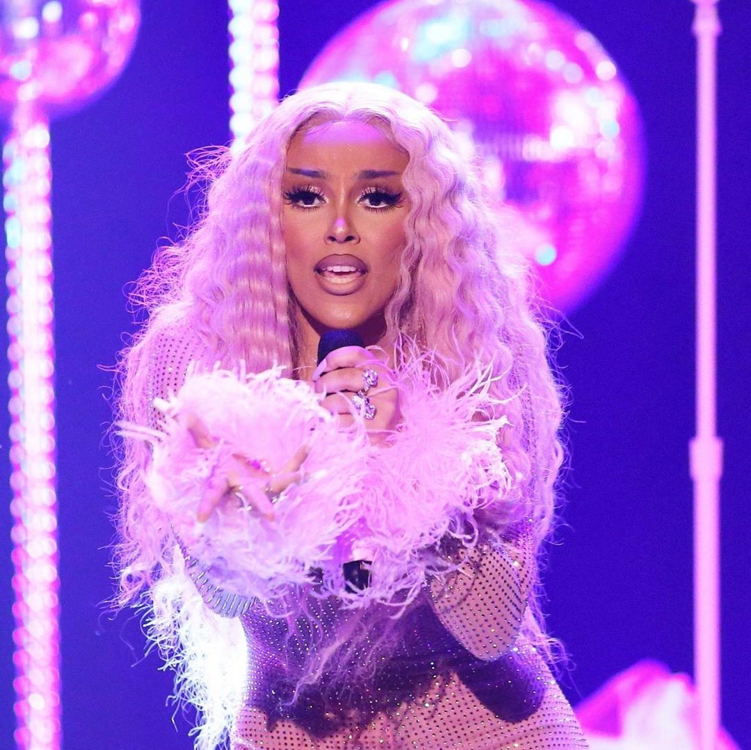 ≡ 14 Doja Cat Facts You Have to Know 》 Her Beauty