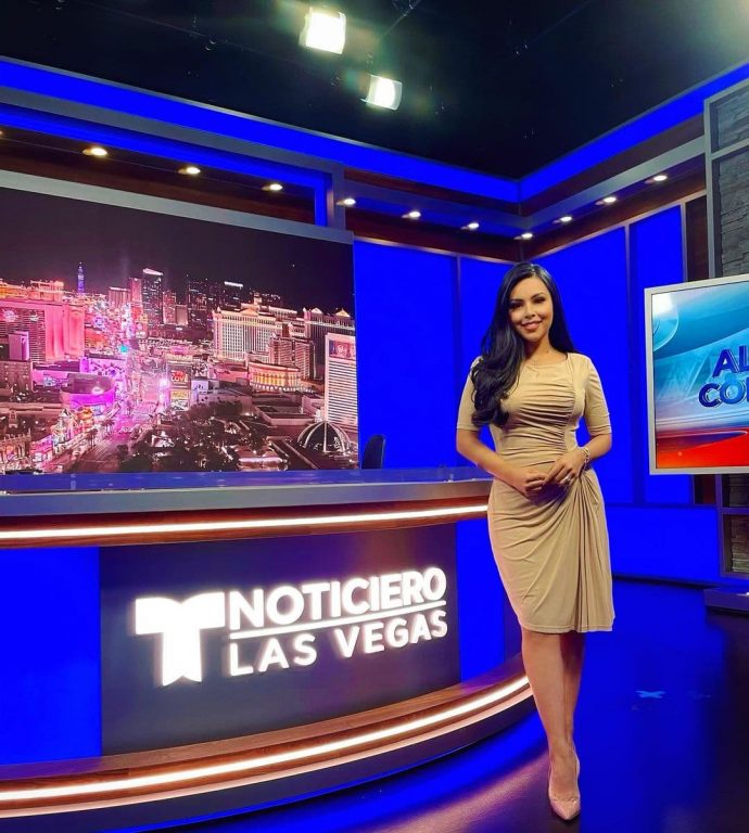 ≡ 11 Most Attractive Weather Girls On TV 》 Her Beauty