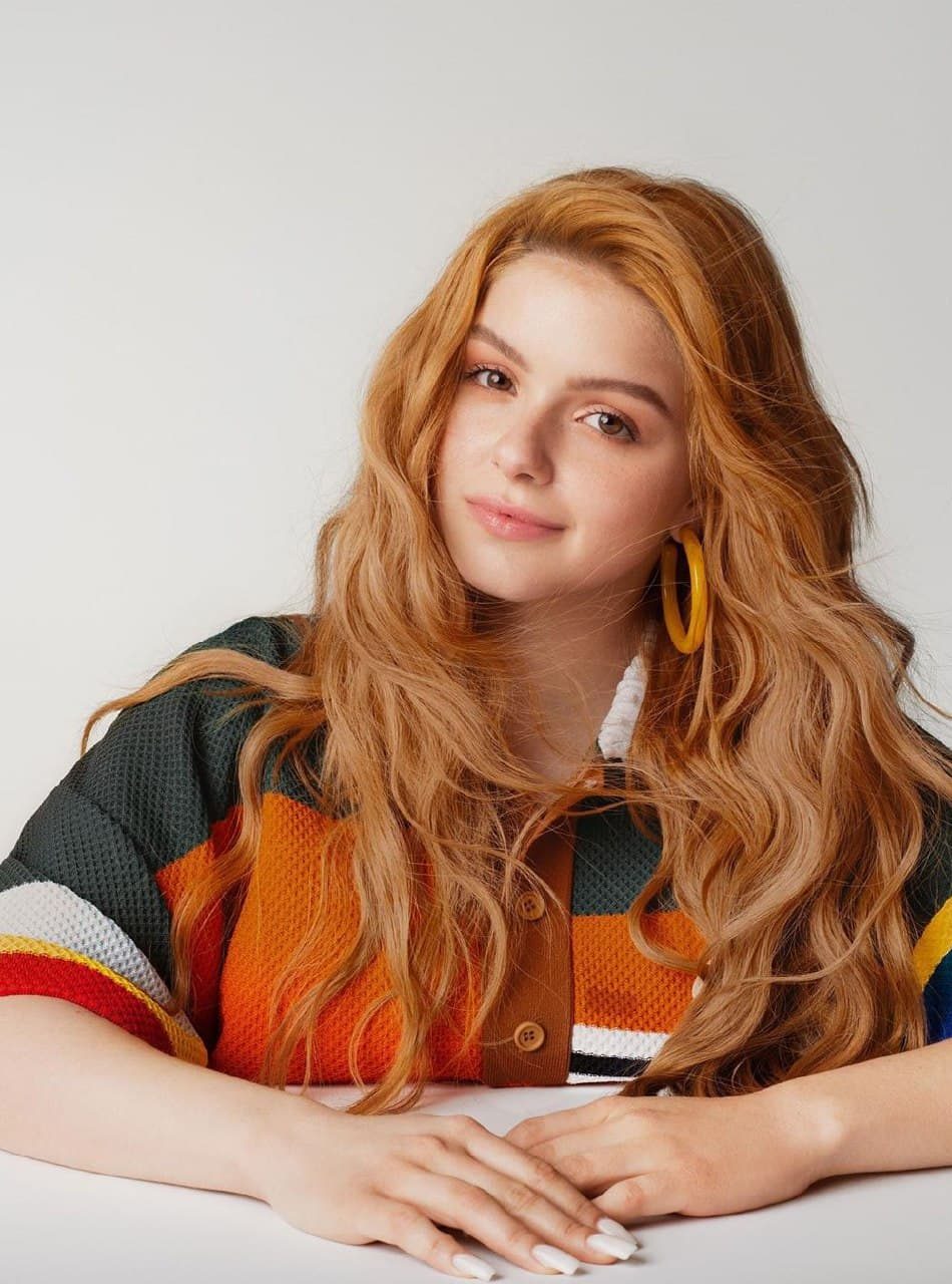 ≡ Ariel Winter Weight Loss Transformation 》 Her Beauty