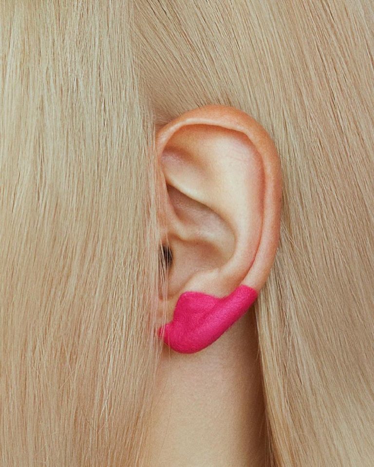 ≡ Why 2021 Could Be The Year Ear Makeup (Finally) Goes Mainstream 》 Her ...