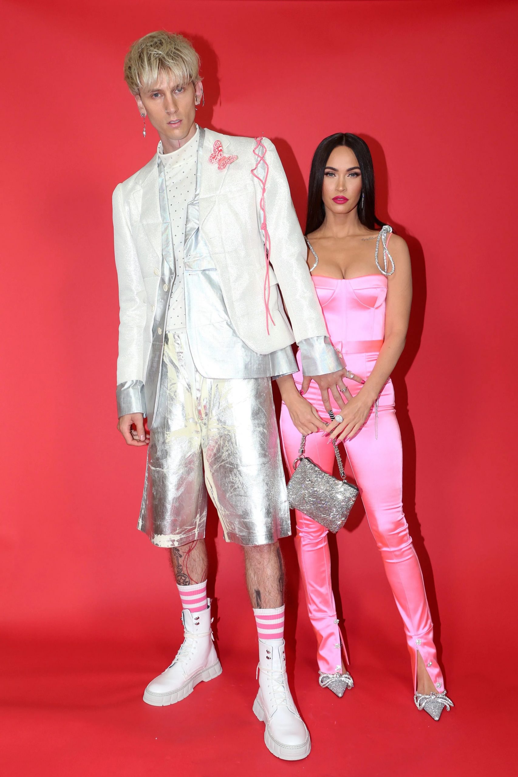 ≡ 10 Best of Megan Fox and Machine Gun Kelly's Couple Looks 》 Her Beauty