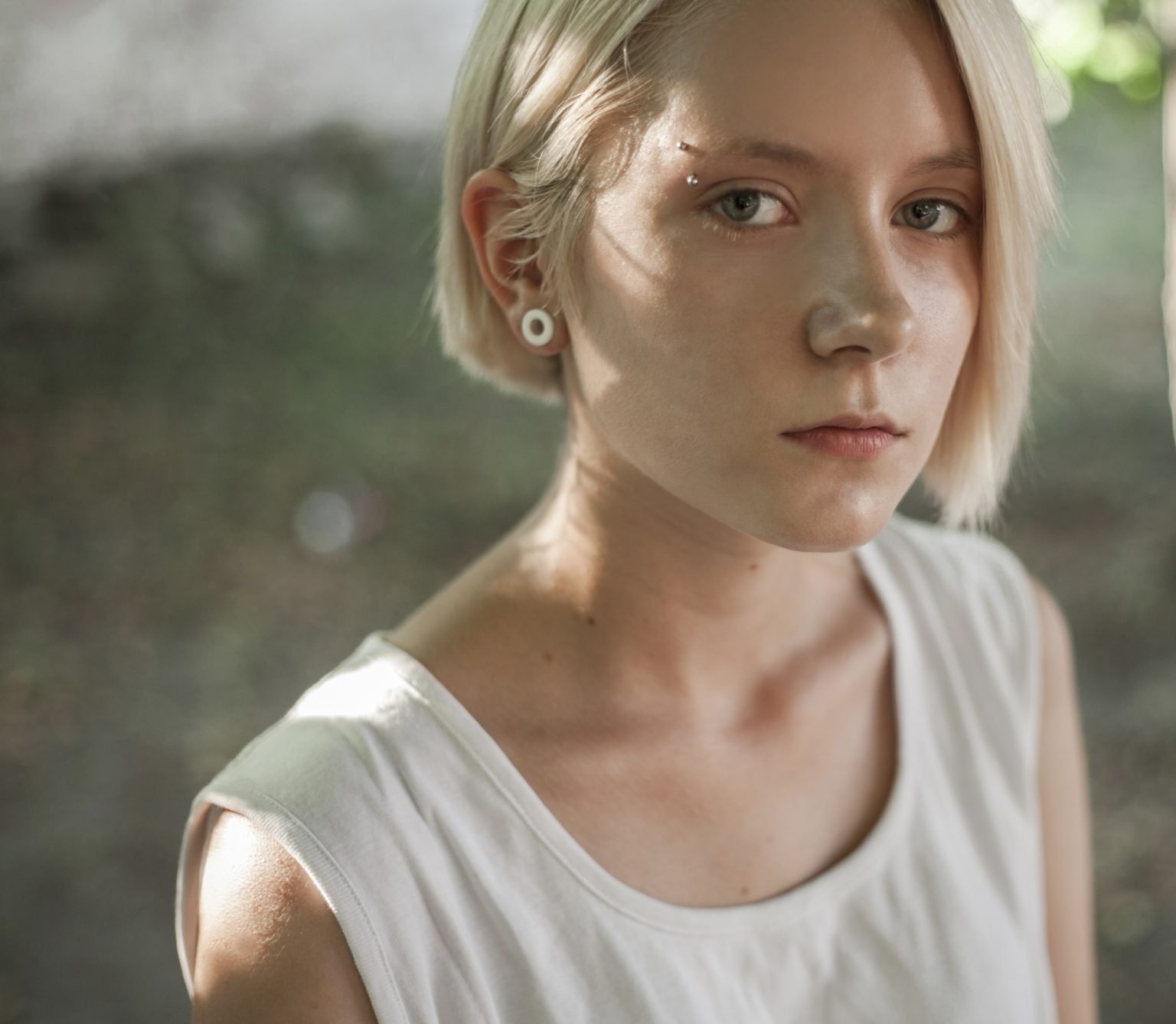 ≡ The Meaning Behind Various Eyebrow Shapes In Face Reading 》 Her Beauty